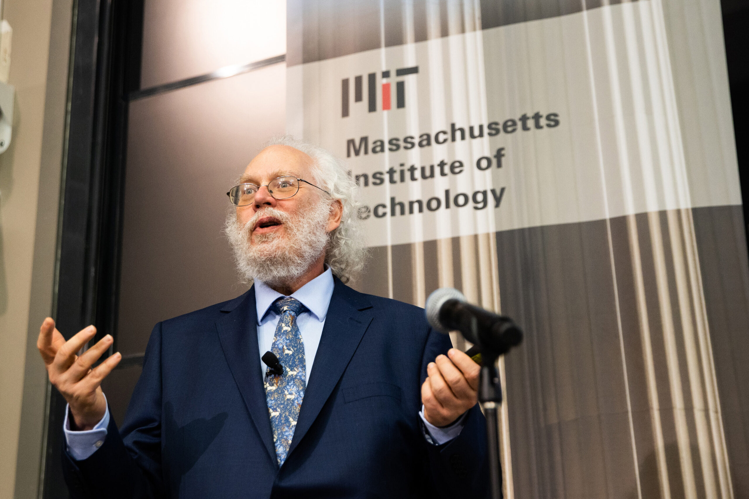 It’s a weird, weird quantum world - MIT School of Science