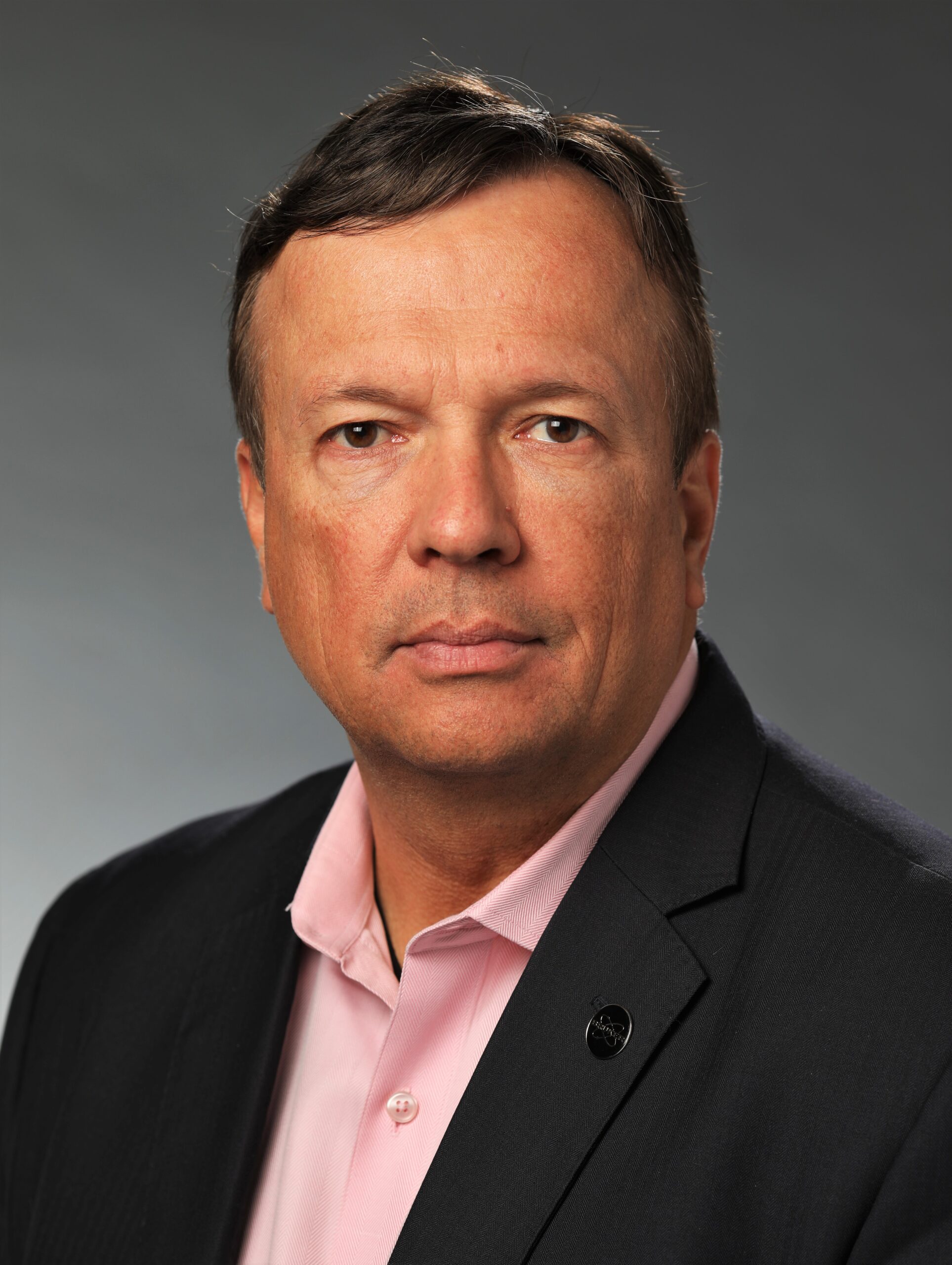 Frank Laukien bets on MIT to unlock the grand challenges of ...